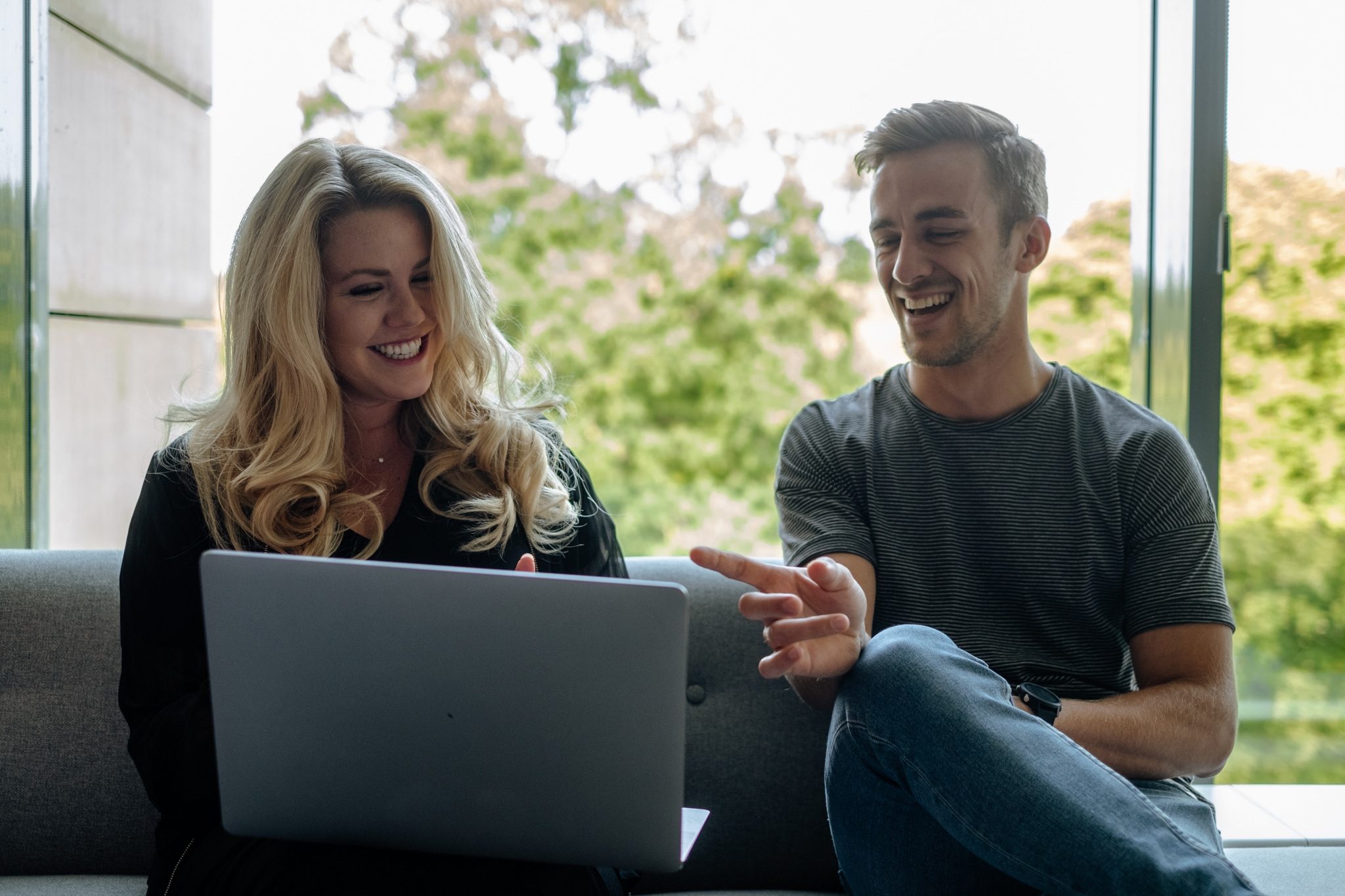 Enhance employee development with an LMS | eloomi